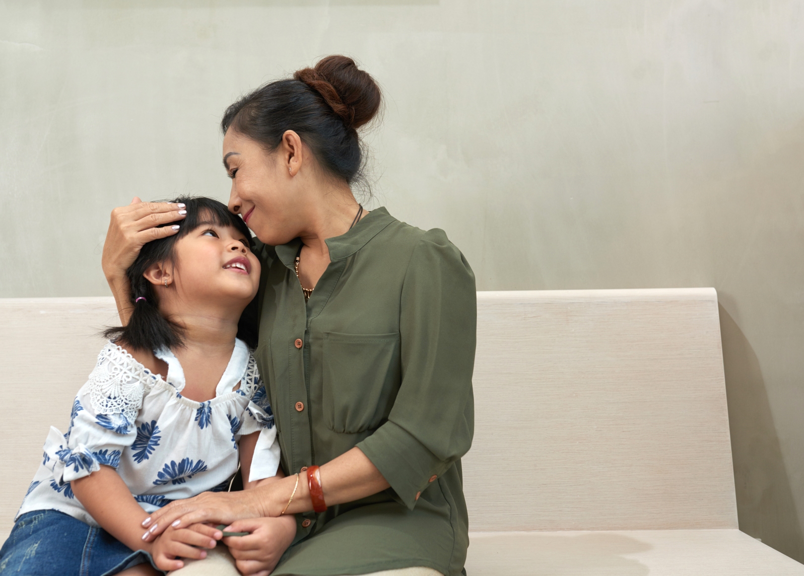 How to Help Children Understand a Loved One’s Memory Loss